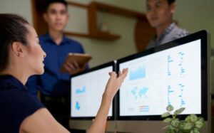 Data Analyst: Tugas, Skill, Gaji, Bedanya dengan Data Scientist